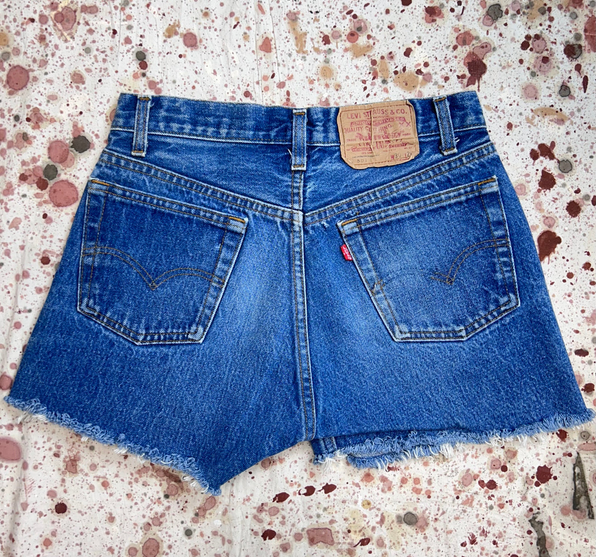 Vintage USA Levi 501 Cut Off Shorts (JYJ0524-205) – JUNKYARD JEANS LLC